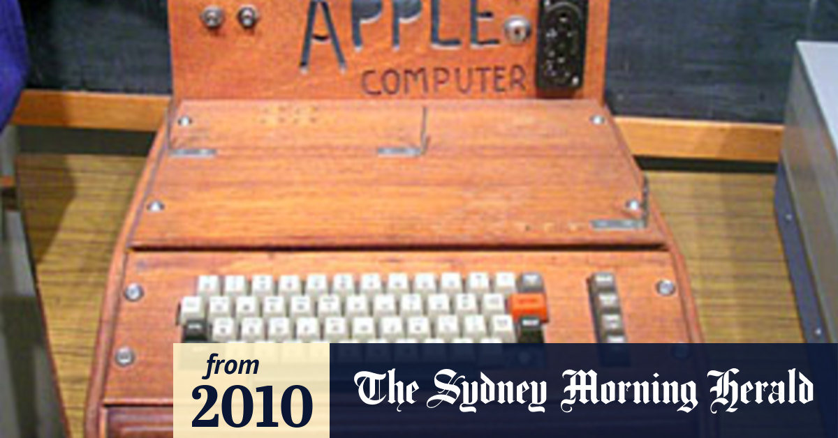 Rare Apple I computer sells for $216,000 in London