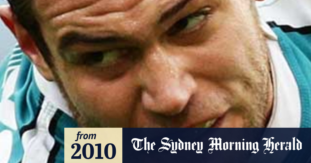 Tim Grant re-signs with Panthers