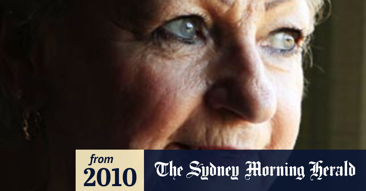 Roseanne Catt ordered to pay former husband