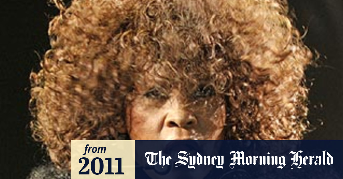Drugs, drink force Whitney Houston into rehab