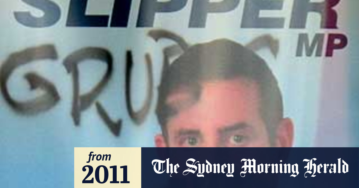 Slipper comes under obscene attack: office defaced