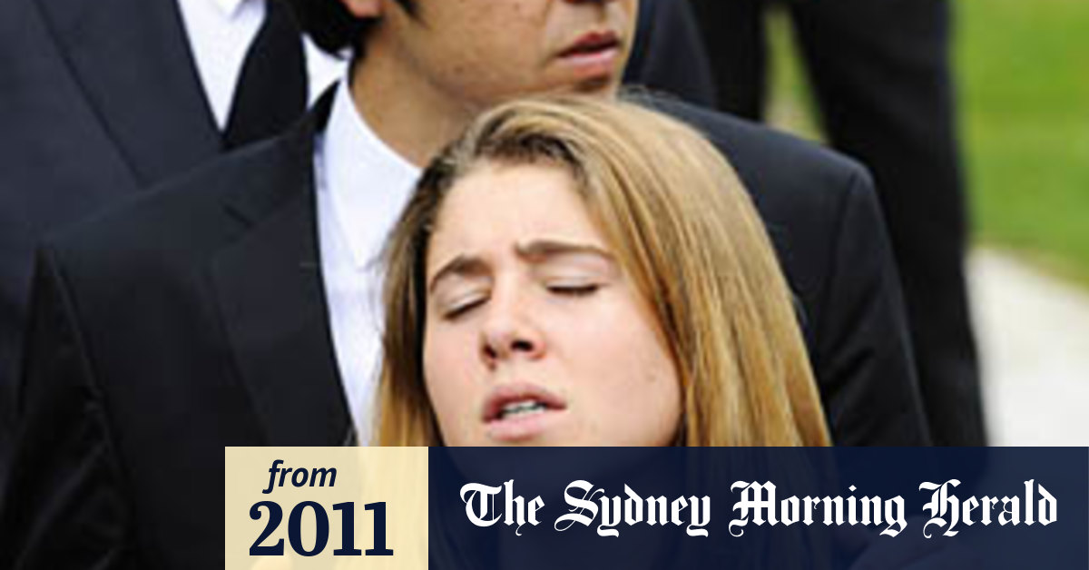 Family and golfers remember Ballesteros