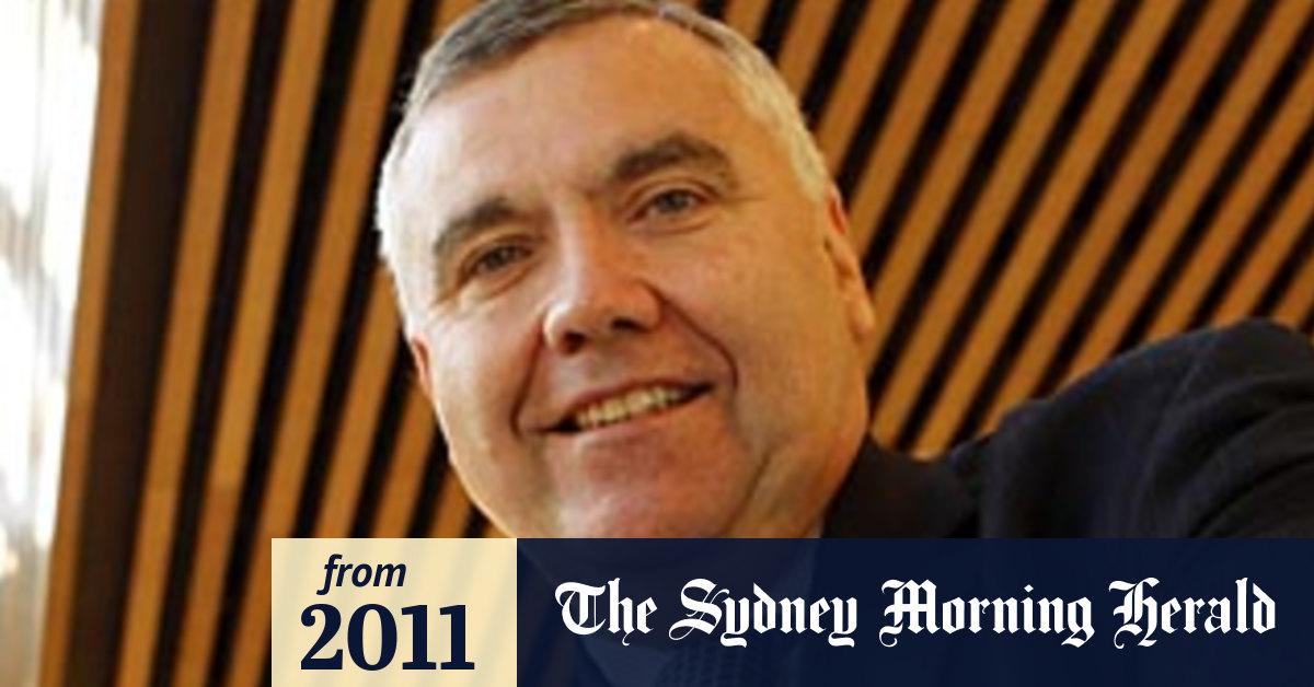 Myer wants CEO to stay on