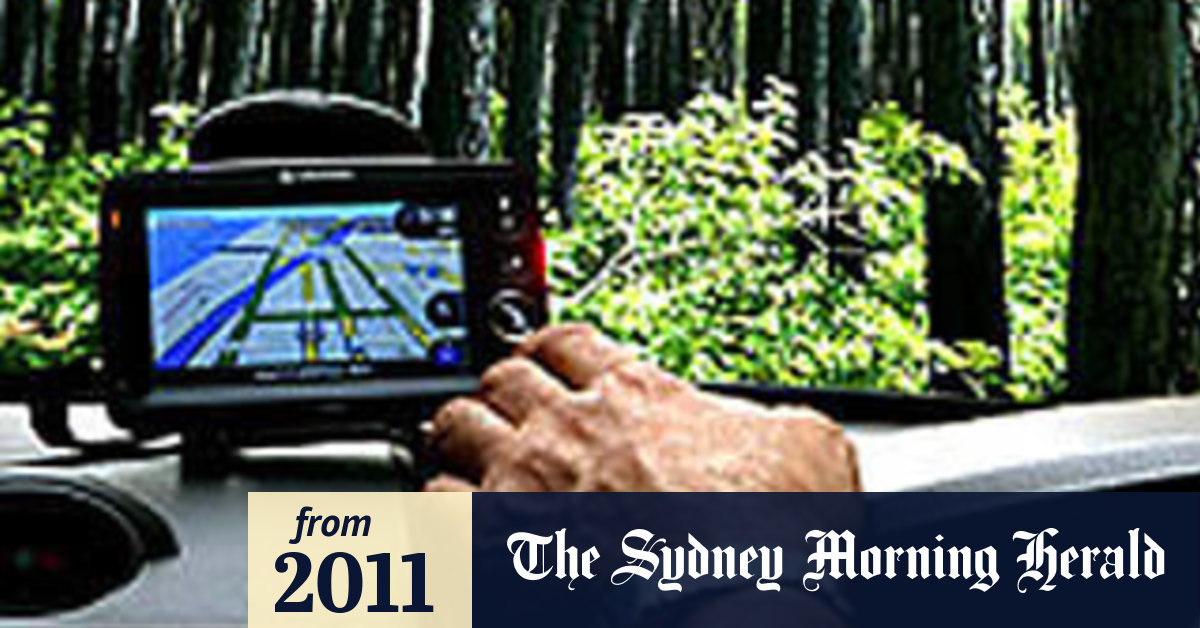 Faulty GPS leads elderly couple into a church