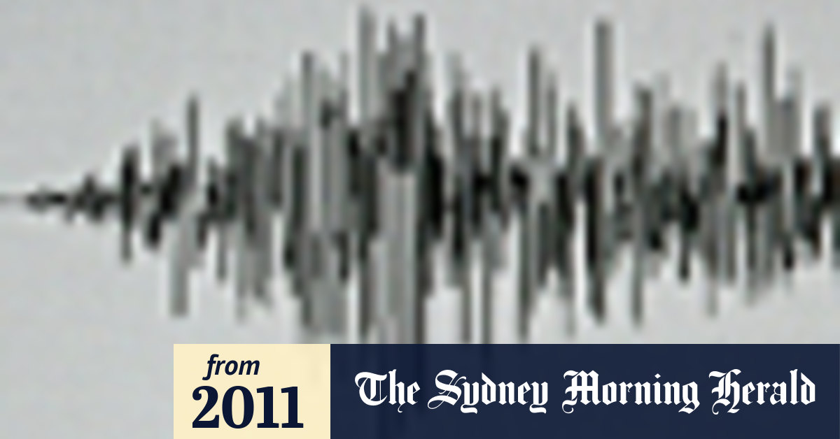 Java quake sets off tsunami alert