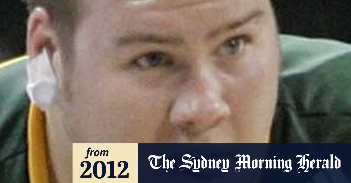 Rock'n'roll rugby: world's best player rolls with the punches