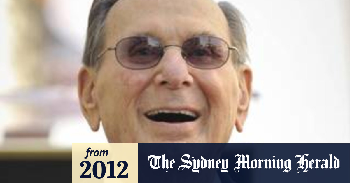 Hal David walks on by