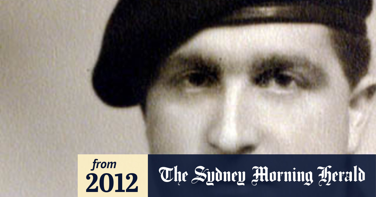 Journalist Denis Warner dies