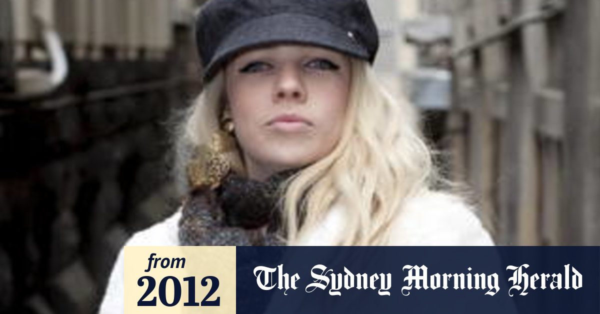 Street seen: Simone Page Jones