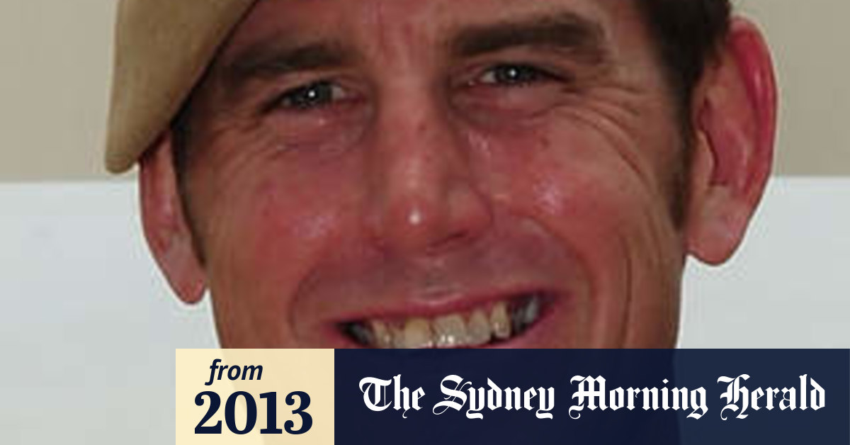 SAS hero Roberts-Smith leaving army