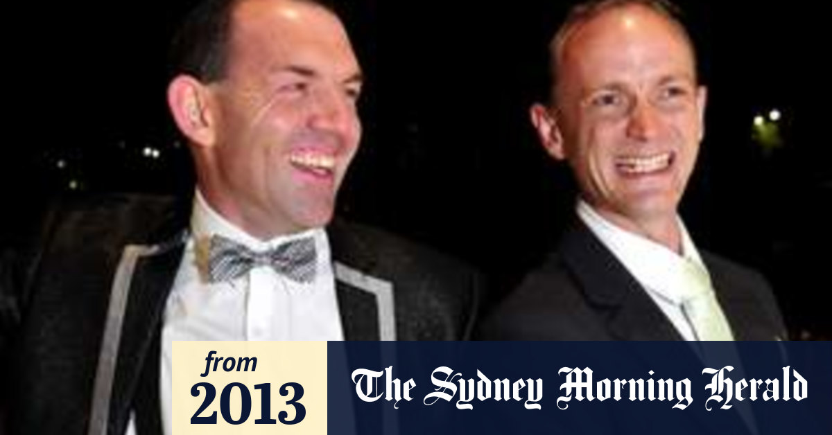 Midnight marriages make history