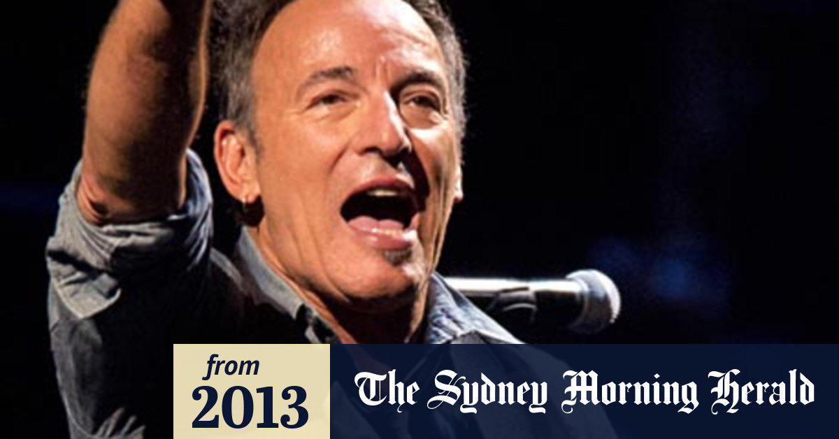 Still 'The Boss': Springsteen shines