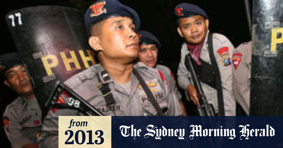 Mass escape after Indonesian prison riot