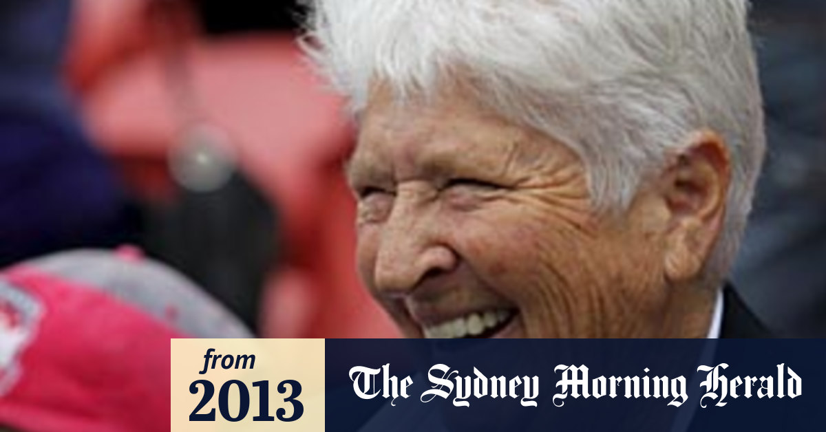 Fraser named greatest despite push for skater