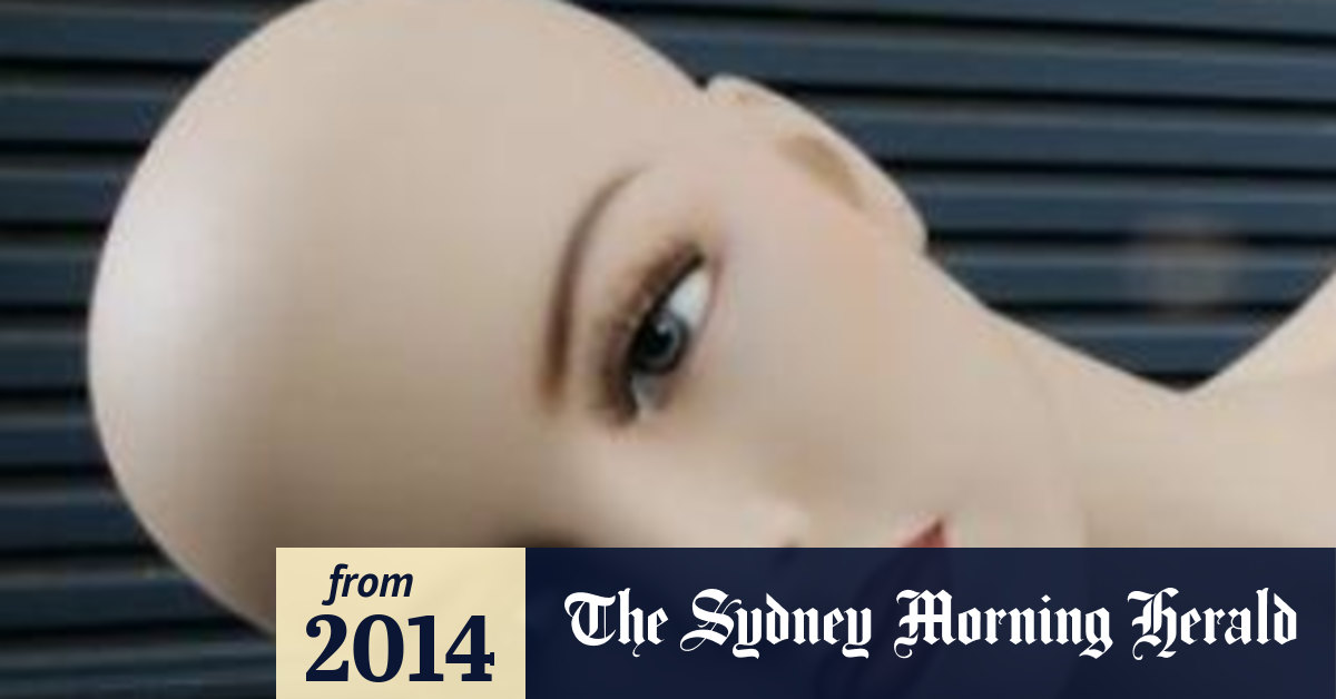 US driver caught in carpool lane with mannequin