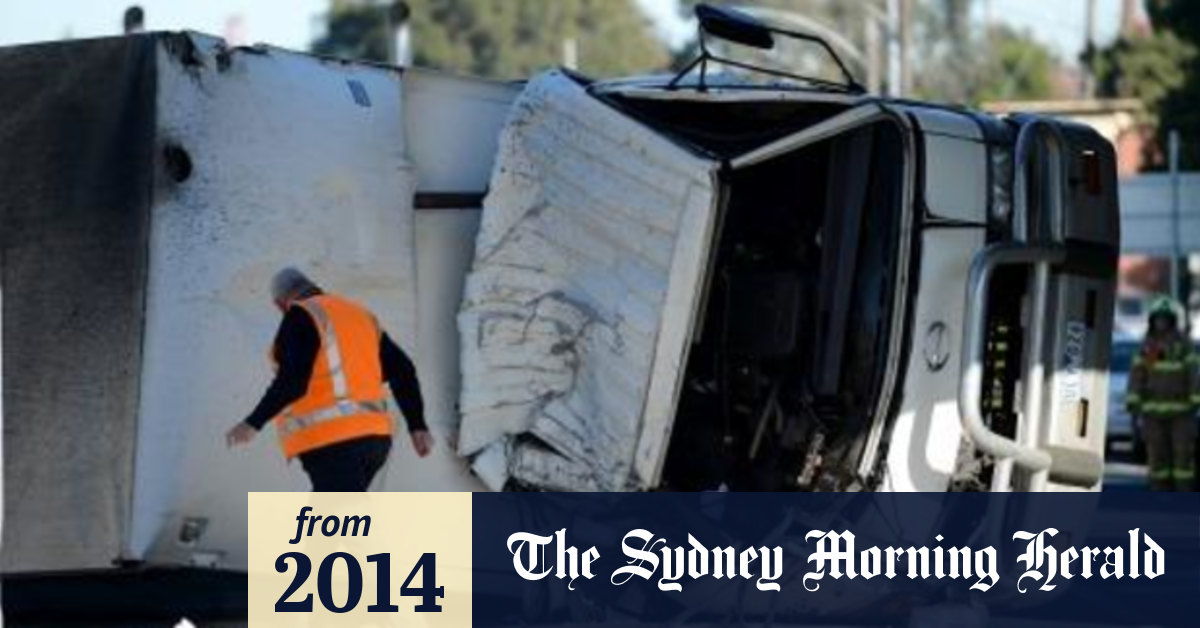 How to die at work: be male