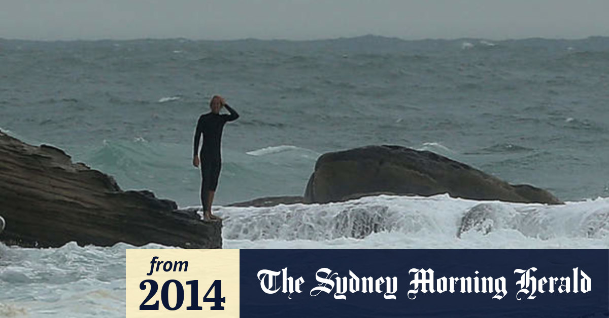 Man in induced coma after Coogee rock pool dive goes wrong