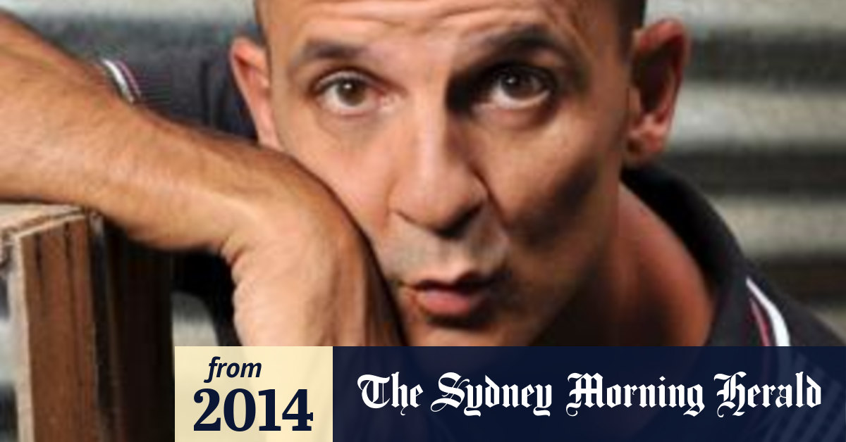 Disgruntled fans walk out on stand-up comedian Carl Barron