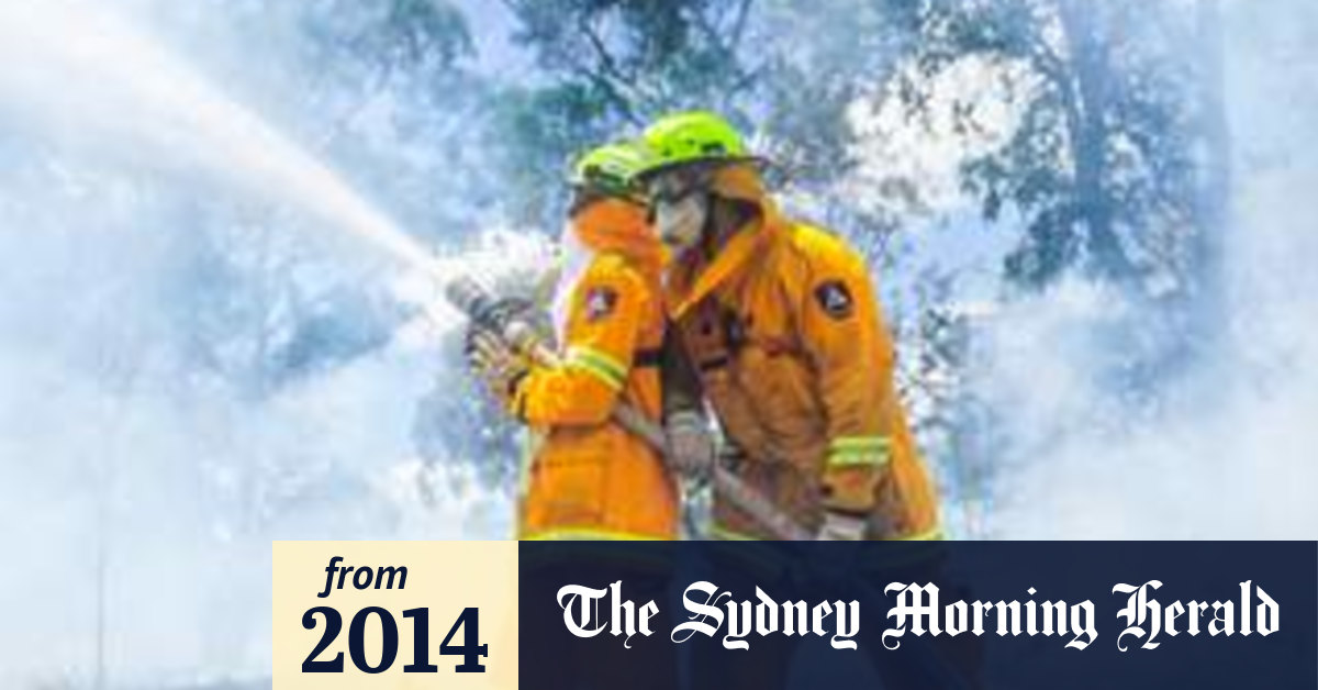 ACT fire crews still fighting Cooma blaze