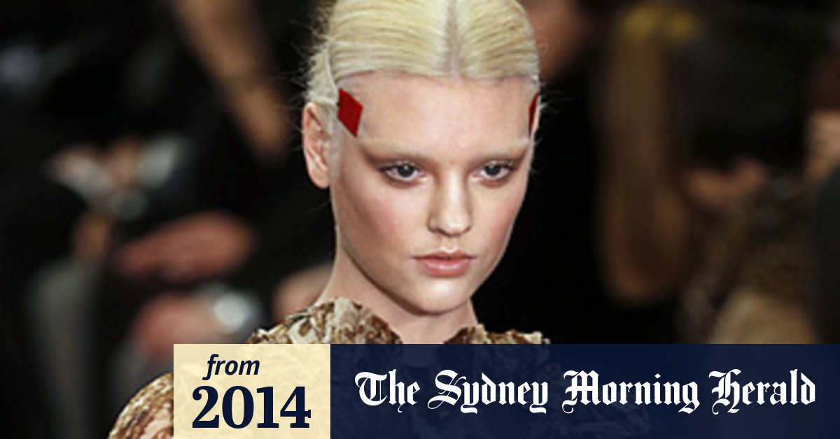 Young Australian models strut their stuff in Paris