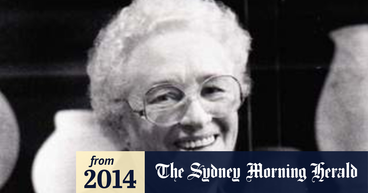 Fearless fencer Joan Beck had force in the archaeological field