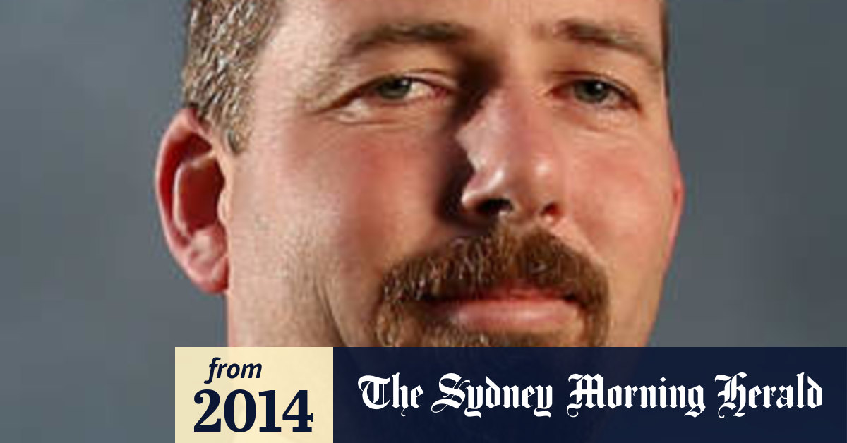 Senator Ricky Muir rebuilds office, says he's in it for the long haul