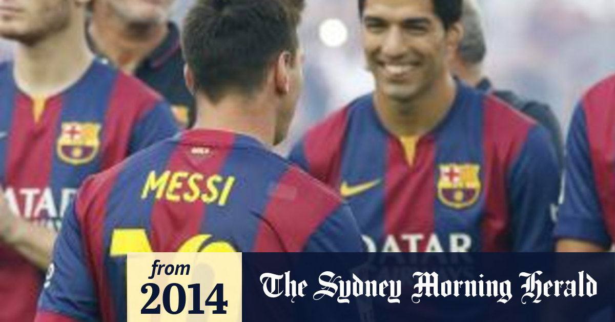 Luis Suarez all smiles at Barcelona