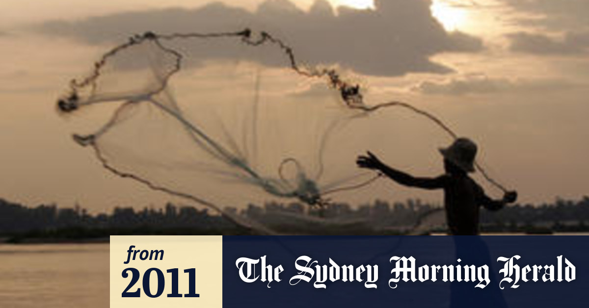 China angry as Burma halts dam