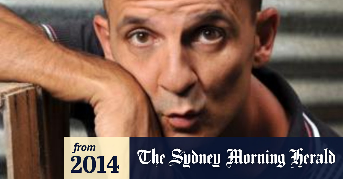 Disgruntled fans walk out on stand-up comedian Carl Barron