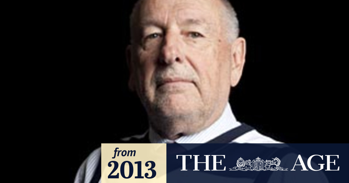 Geelong boss Colin Carter suffers heart attack