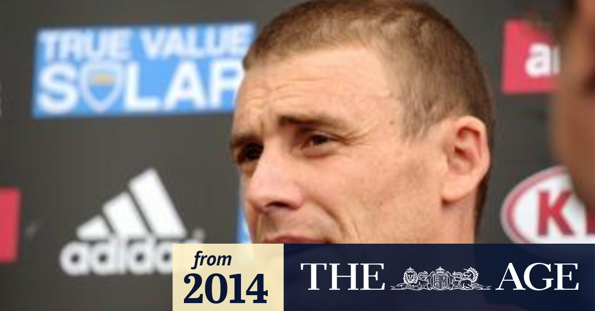 Simon Goodwin signs on with Melbourne and turns back on Adelaide