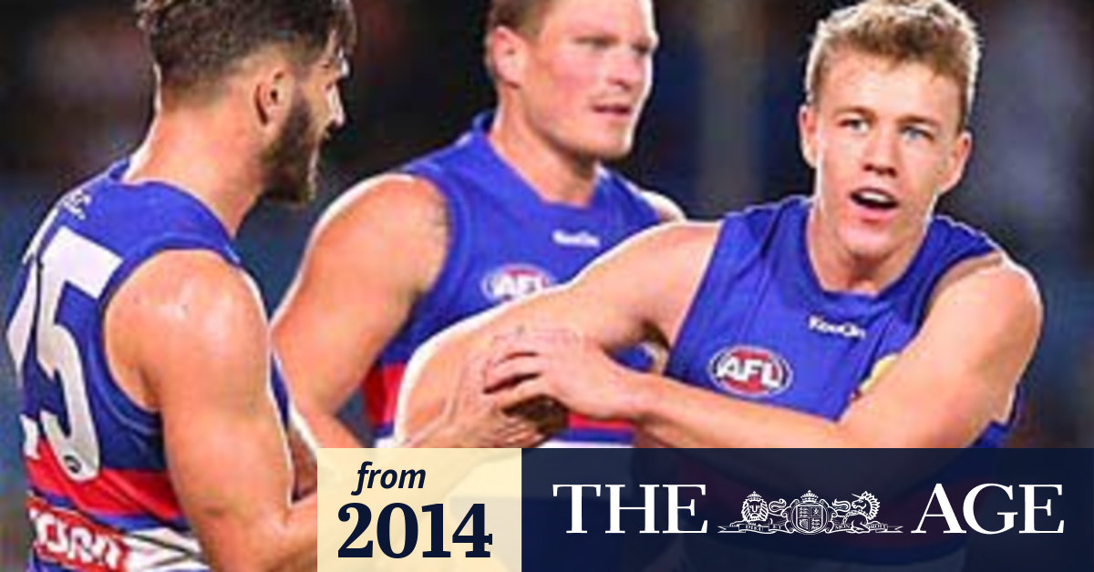 Jack Macrae heeds Brendan McCartney's advice, digging deep for Bulldogs