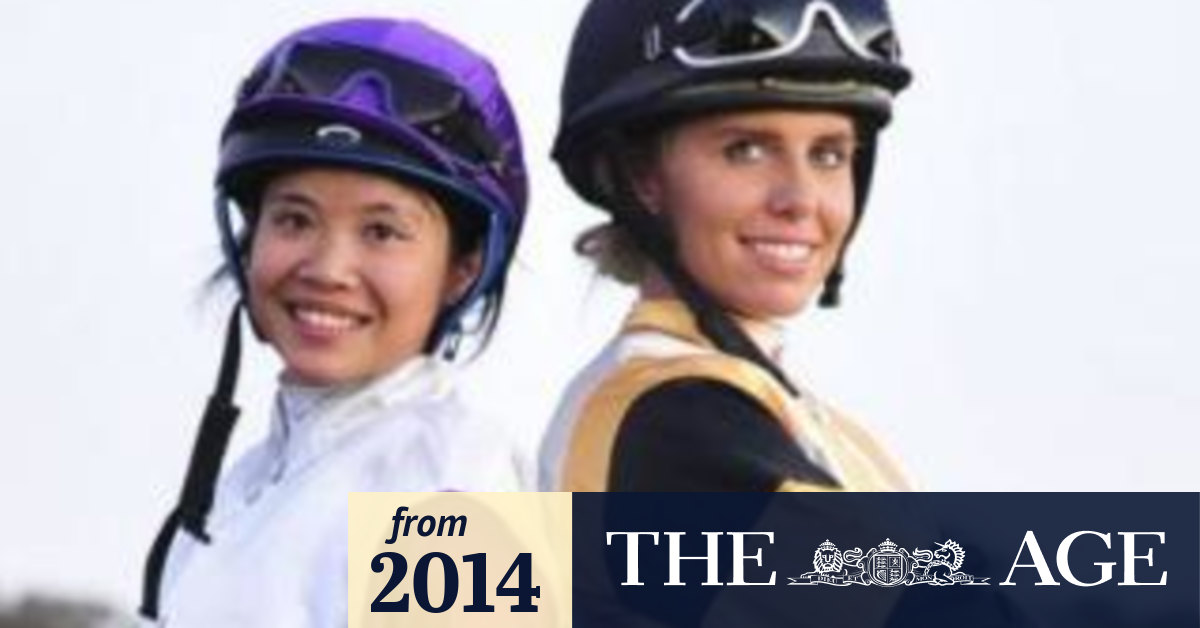 Female jockeys in final race of the day