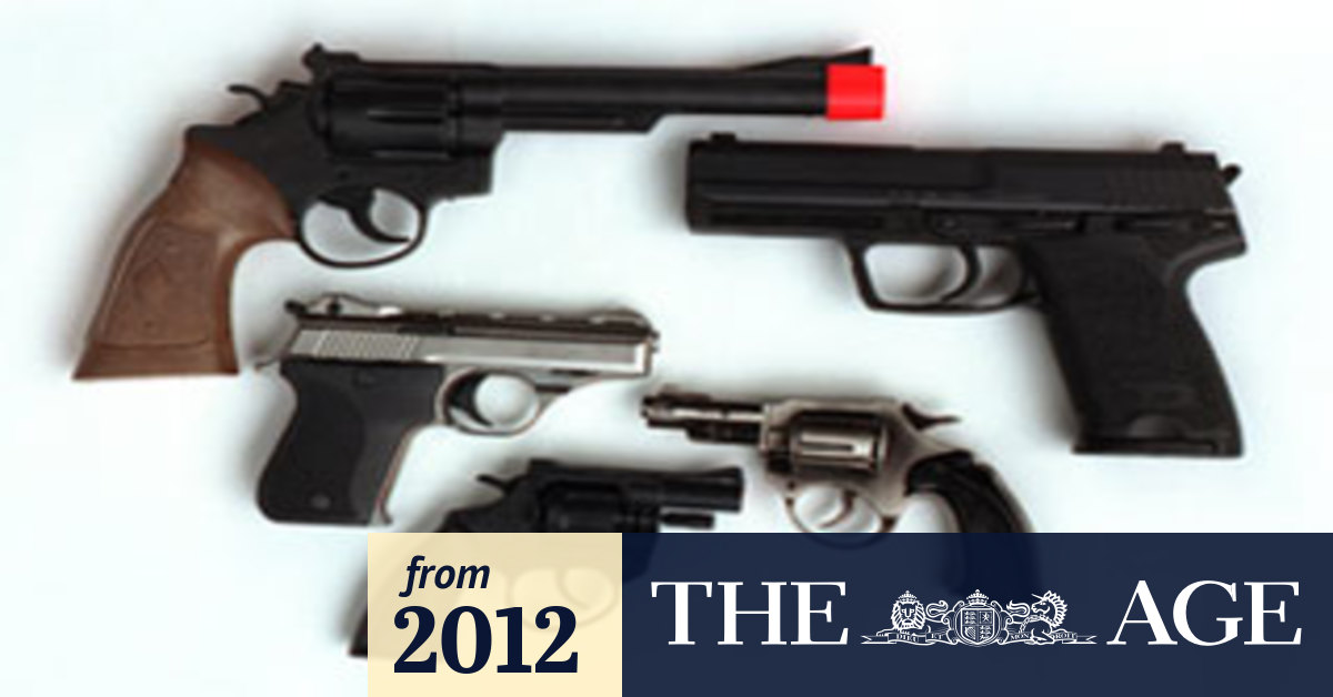 Dummy guns come under fire