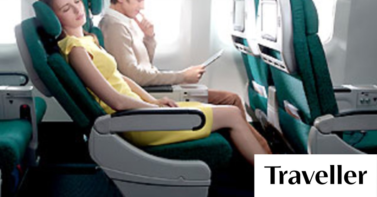 Rear-facing aircraft seats 'safer'
