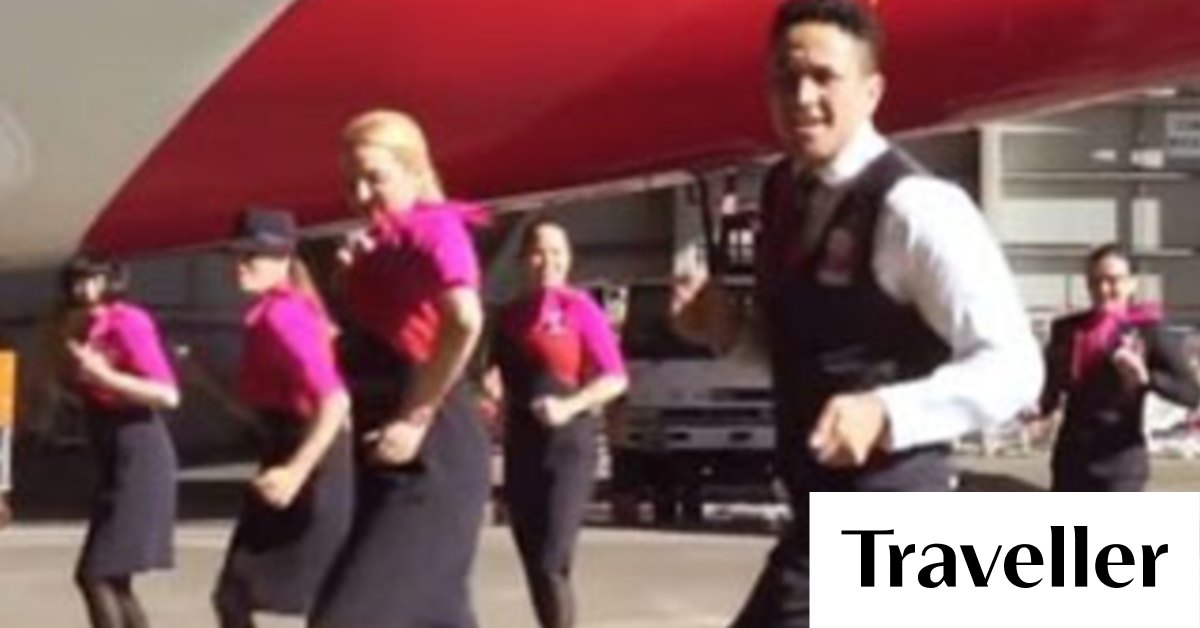 Video: Qantas flight attendants dance on the tarmac