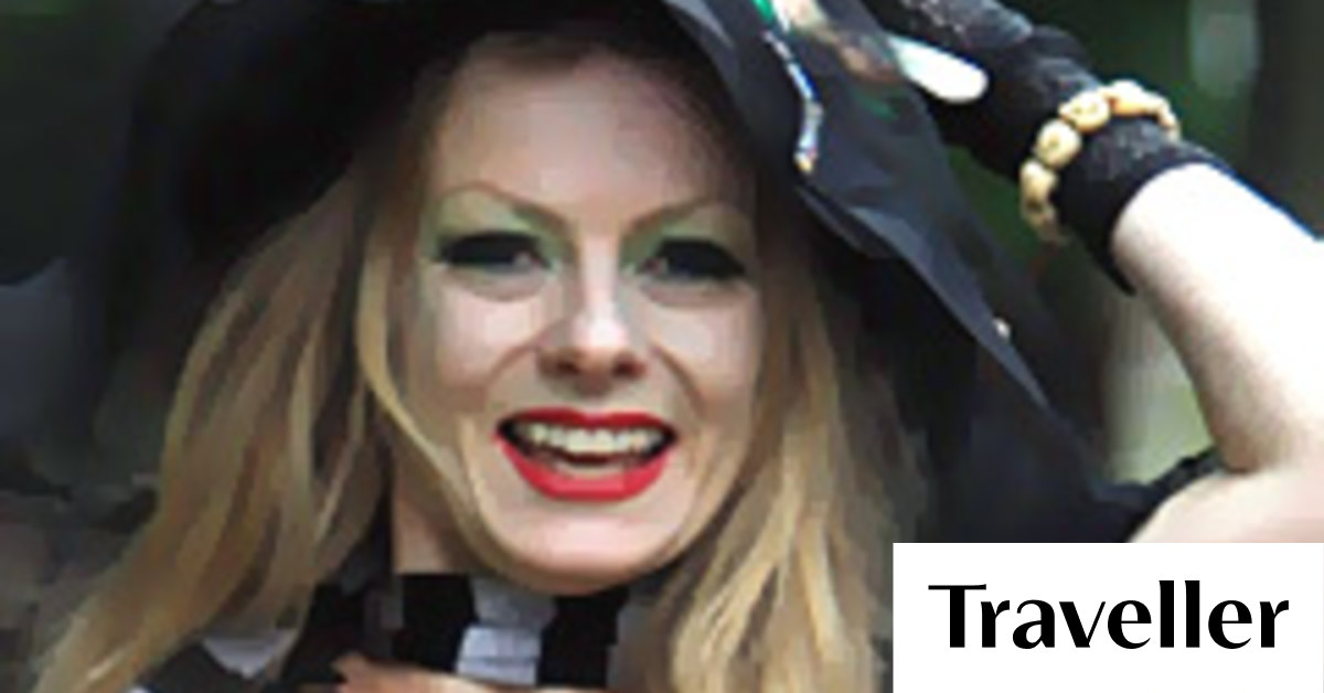 Which witch gets rich?