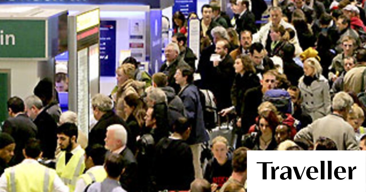 Heathrow passengers to face 12-hour wait at immigration