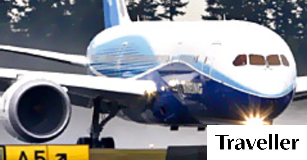 Inside the Boeing 787 Dreamliner