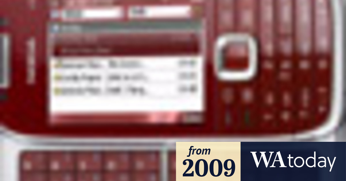 Nokia pushes email phones