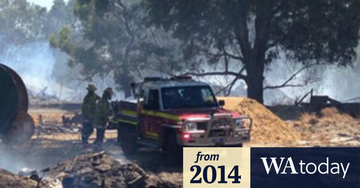 Fire burns close to homes in Kenwick