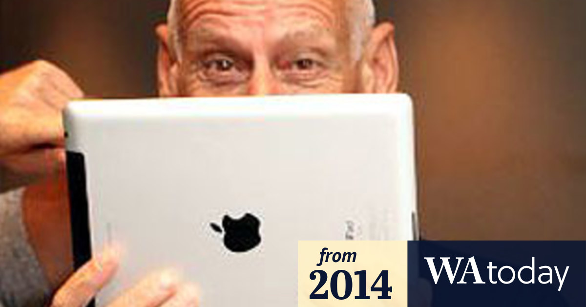 Fred Botica pulls the plug on Perth radio