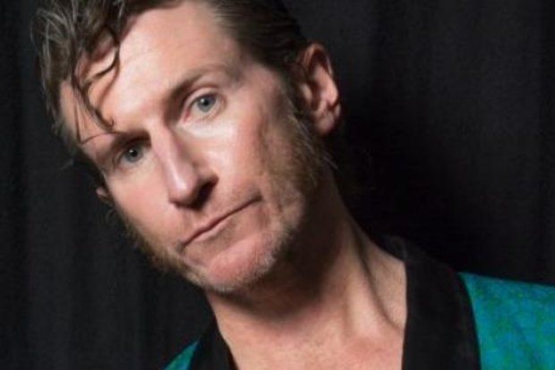 You Am I review: Tim Rogers brings a messy and weird throwback to the '90s