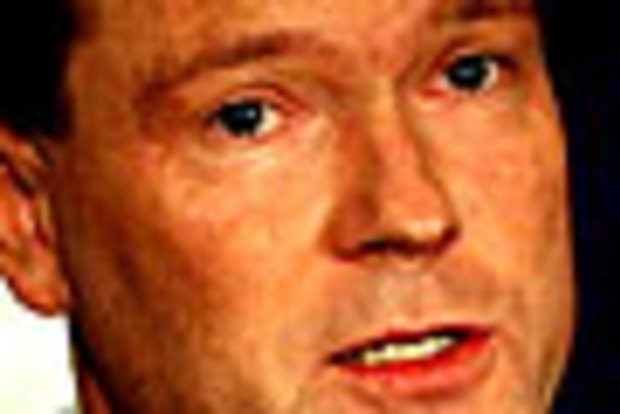 Force an early election, Rees told