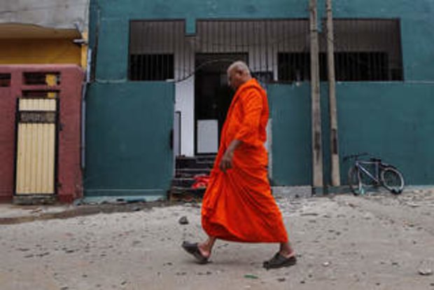 Mosque closed after Buddhist violence