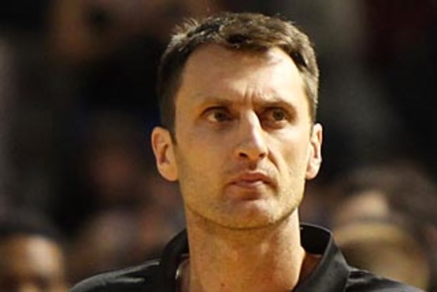 Anstey stands up for battling Tigers