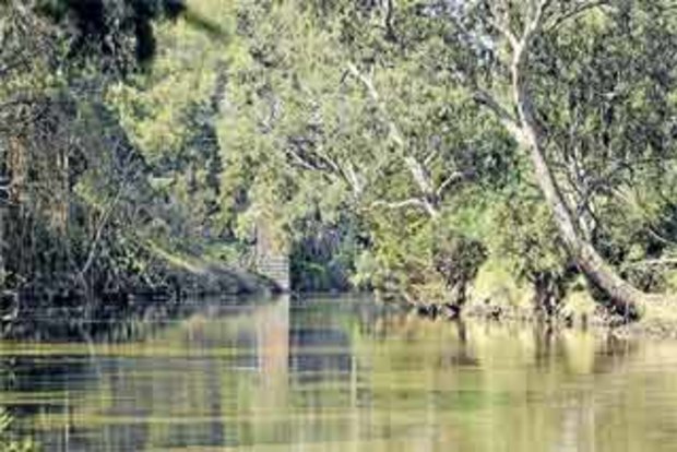 Port Phillip Bay and Yarra River's water quality takes a dip as ...