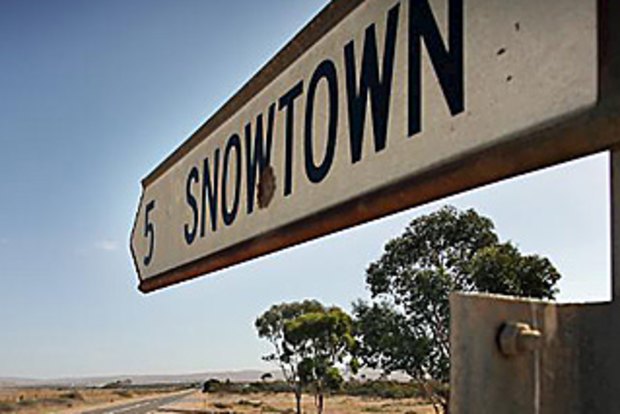 Snowtown bank and house up for sale