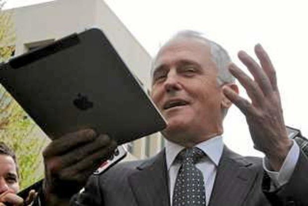 Who really invented the internet in Australia