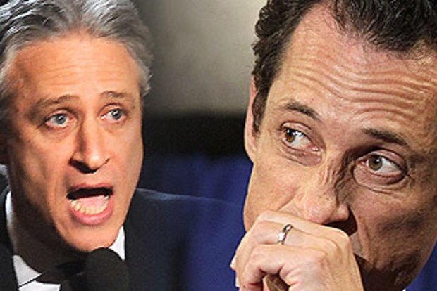 Stewart cuts wrist during taping of Weiner skit
